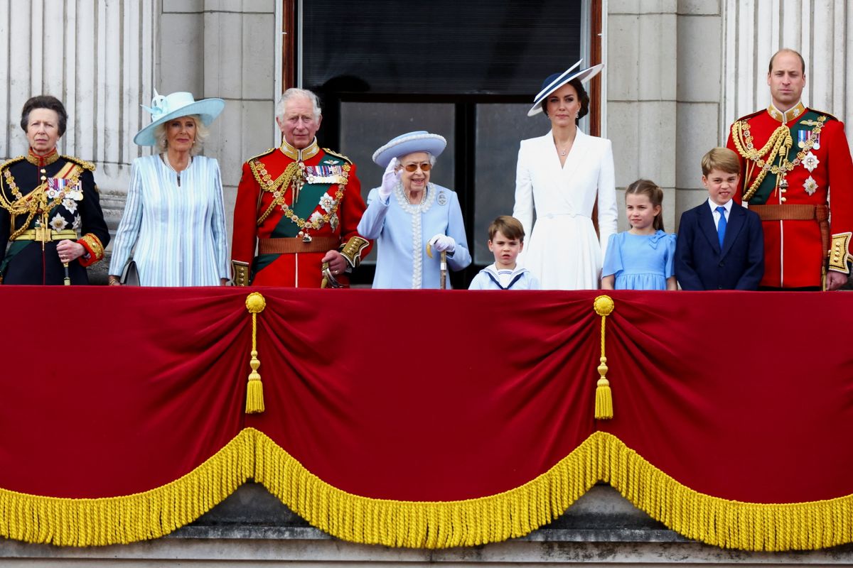 UK marks Queen Elizabeth II's 70th year on throne - Media Selangor