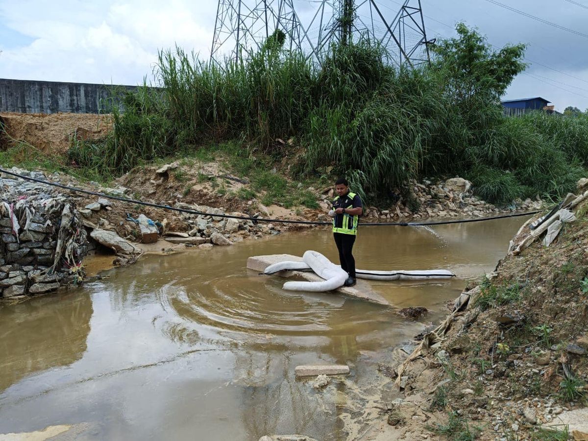 EXCO: Tindakan pantas Luas elak pencemaran di Sungai Gong - Media Selangor
