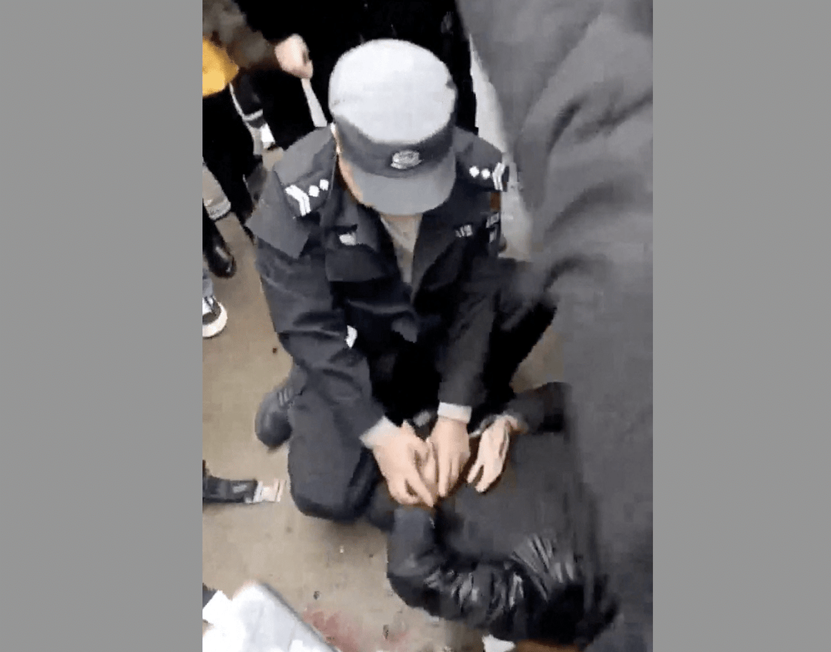 Students hurt in China school crash as nerves fray over recent attacks